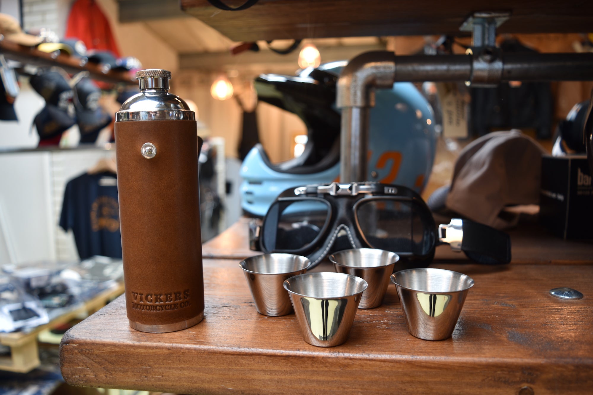 Vickers Motorcycle Co - Hunter Flask - Vickers Motorcycle Co. - a Retro ...